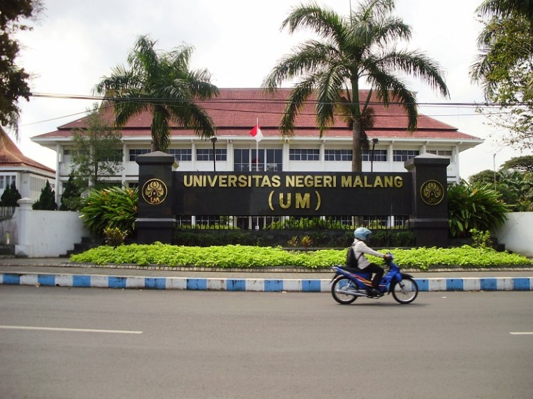 Kenali Lebih Dekat Fakultas dan Jurusan yang Ada di Universitas Negeri ...