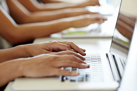 Internet Lounge, Perpustakaan, dan Pusgiwa! Tempat Favorit Mahasiswa UNIPA